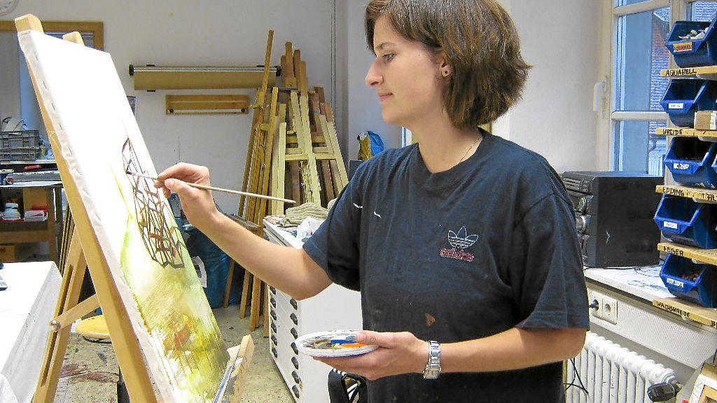 Donaueschingen: Geschafft: Vera Kindler kommt mit Mappenkurs zur ...