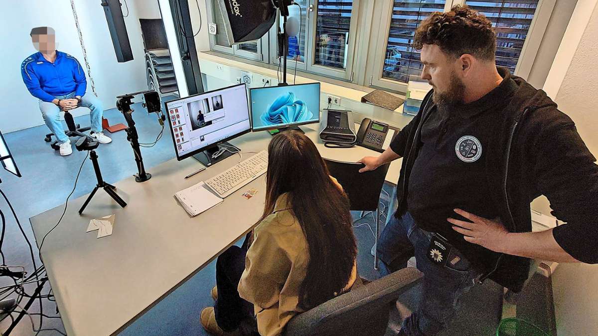 Schnupperdienst in Offenburg: Schüler werden zu Kripo-Ermittlern ...