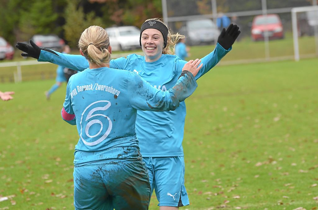 Calw: Kathrin Funk sorgt für Siegtreffer - Fußball - Schwarzwälder Bote