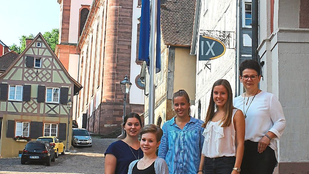 Ettenheim: Vier neue Gesichter im Rathaus willkommen geheißen ...