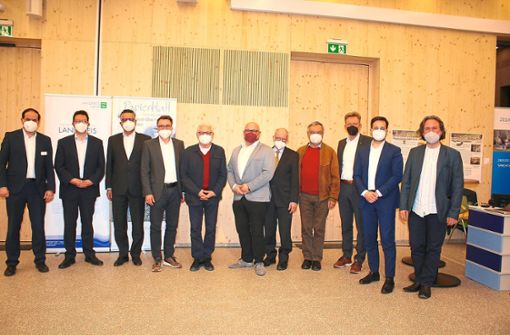 Vertreter kommen zusammen: Bündnis gegen Antisemitismus - Bad ...