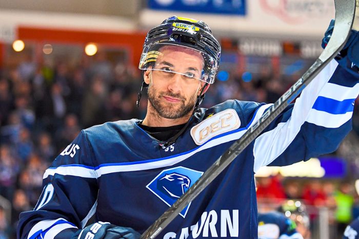 Eishockey: Darin Olver kommt zu den Wild Wings - Sport - Schwarzwälder Bote