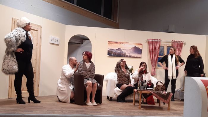 Maurich Theater in Stammheim: Der Höhepunkt im chaotischen Treiben? Die ...